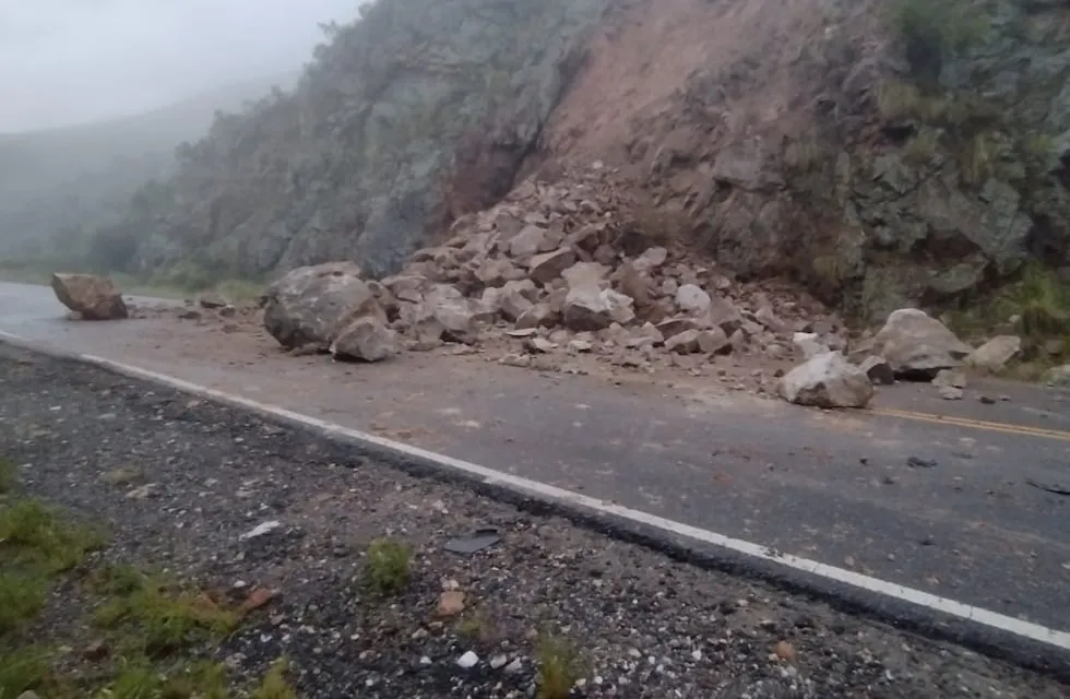 Derrumbes en el Camino de Altas Cumbres | Hechos